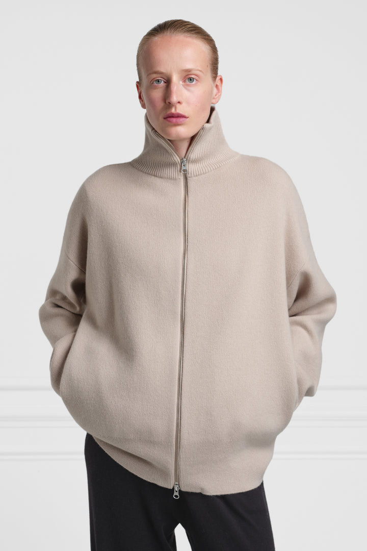 extreme cashmere zip-up cardigan pure – 319 xtra out